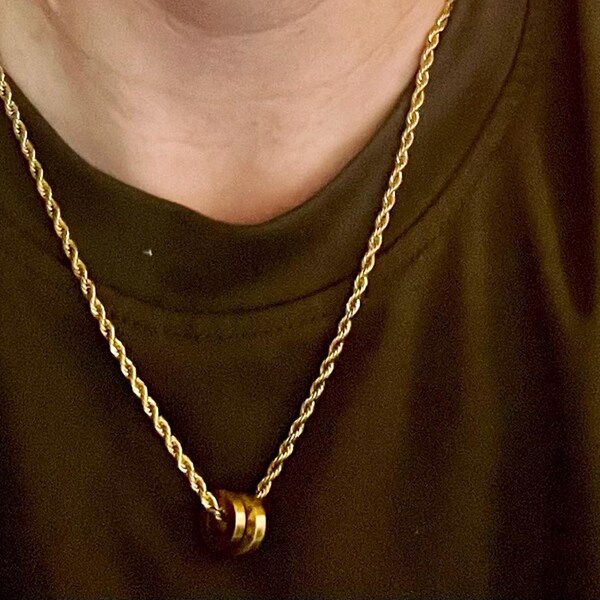 Personalized Coin Necklace With Rope Chain - Circle Pendant Necklace ...