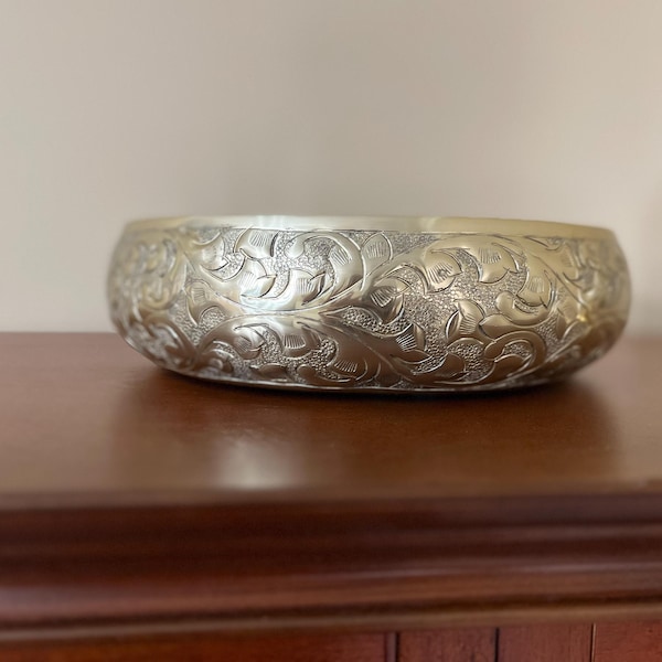 Traditional Indian Bowl, Meditation Bowl for Spa, Urli for Floating ...