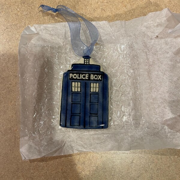 Teeny Tiny Tardis: Terrarium Sized Blue Box Figurine - Etsy