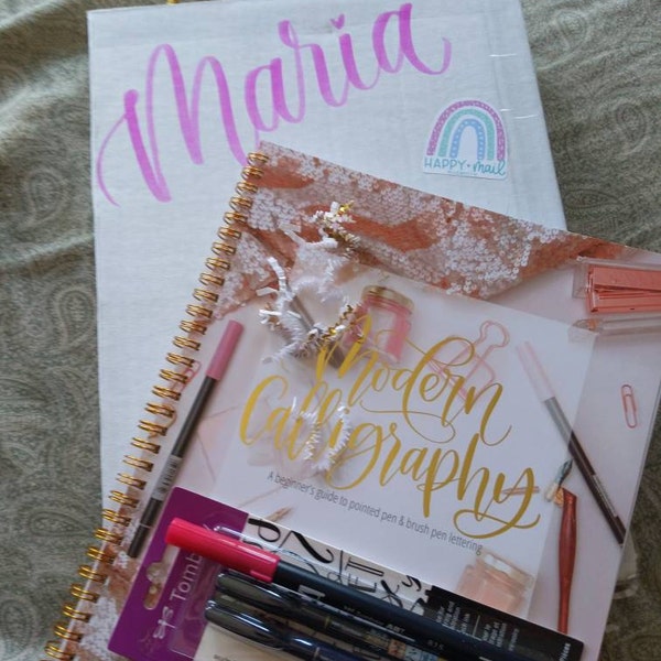 Modern Calligraphy KIT: Includes 1 Book and 2 Pens (plus Bonus Large ...