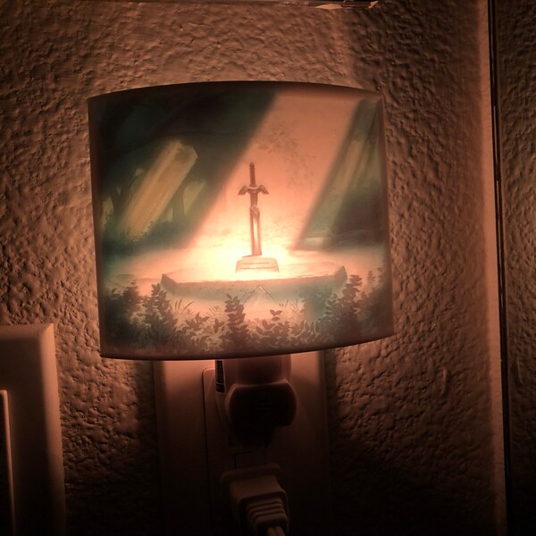 Princess Peach | 3d Illuminated Shadow Box | Video Game Art Decor ...