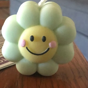Smiley Daisycandle Daisy Candle Unique Candle Cute Candle Unique Gift ...