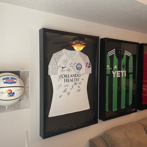 Acrylic Wall Mount Action Figure Display Case 1:6 or 1/6 Scale 12 by ...