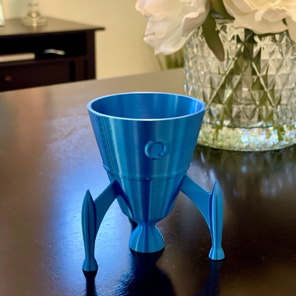 Retro Rocket Planter | 3D Printed Retro Rocket | Rocket Planter - Etsy