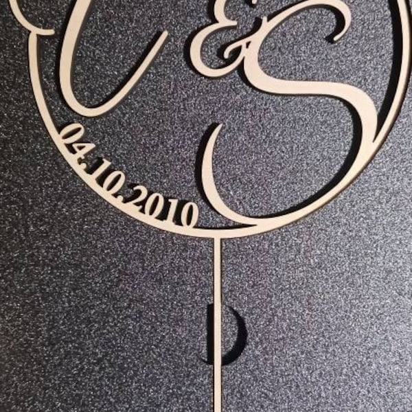 Personalized Wedding Cake Topper With Heart, Custom Couples Script Cake ...