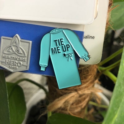 Surgical Gown Pin PPE/ Frontline/ Surgeon/ Scrub Nurse/ Scrub Tech ...