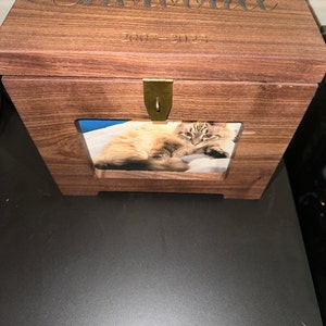 Personalized Pet Memory Box / Urn With Name and Quote or Poem - Etsy