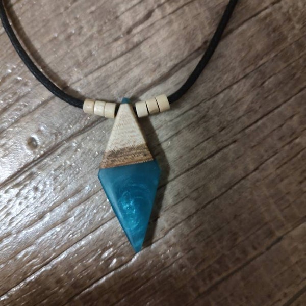 Laser Engraved tree of Life Round Walnut Wood Earring - Etsy