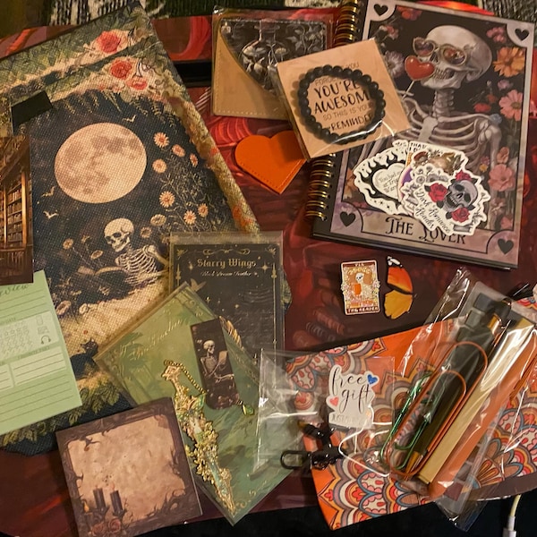 Bookish Mystery Box: Mystery Gift for Readers and Book Lovers - Etsy