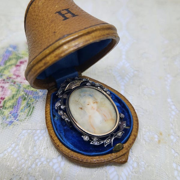 1950's French Artist Paint Box Shabby Vintage French Artist Box. - Etsy