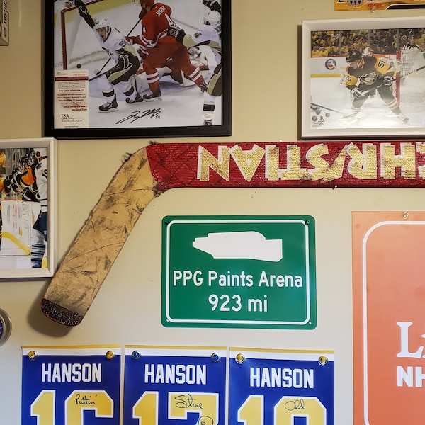 Custom Stadium Road Sign - Pick Your Team and Customize the Distance ...