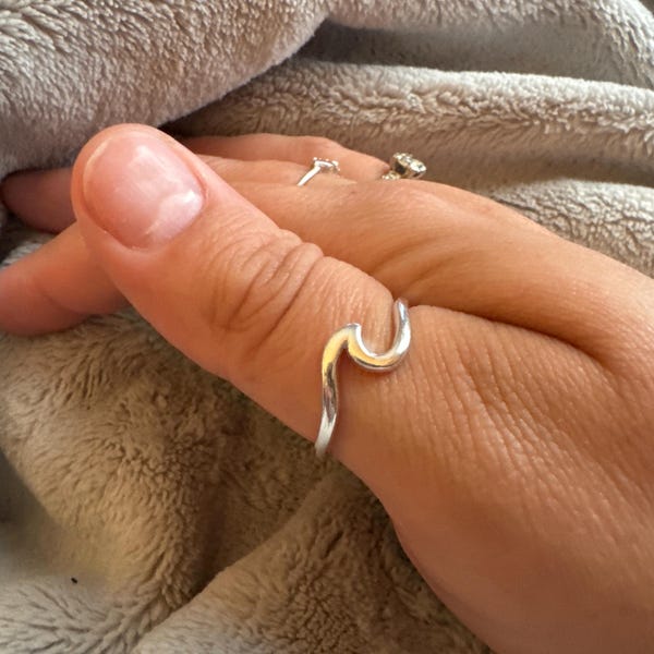 Genuine 14 KT Gold Wave Toe Ring, Adjustable Toe Rings for Women ...