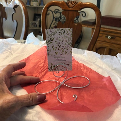 Set of 8 Large Wire Infinity Bow Table Number Holders, Black, Gold and ...