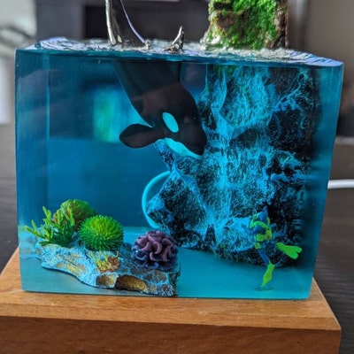 Orca Whale and Diver Resin Lamp, Killer Whale Night Light,epoxy Resin ...