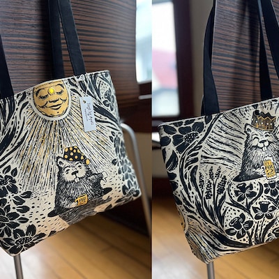 Praying Mantis Shoulder Bag Lily Garden Purse Summer Flowers Handbag ...