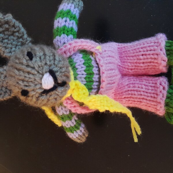 8 Rabbit Rascals - 7'' (18cm), Knitted Flat on 2 Needles - DK YARN ...