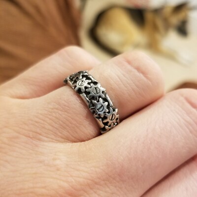 Endless Motion Rotating Cogs in a Moving Gear Mechanism for Fidgeting ...