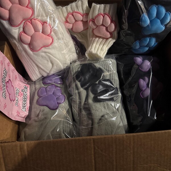 Plush Red Paw Pad Bean Cat Style Stuffed Mochi for Furry Socks Gloves ...