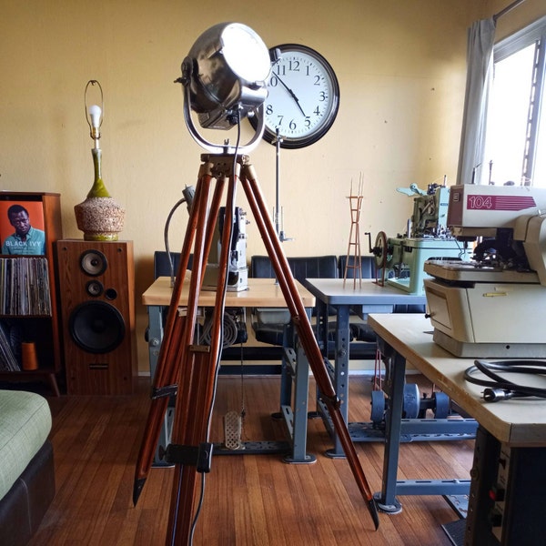 Vintage Industrial 4 Arm Work Lamp by EDL, Rustic Green 1950s Machinist ...