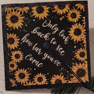 Printable Grad Cap Topper - DIY Groovy Floral Graduation Cap ...