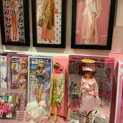 Barbie Winter Holiday Collectibles Shadow Box Art - Etsy