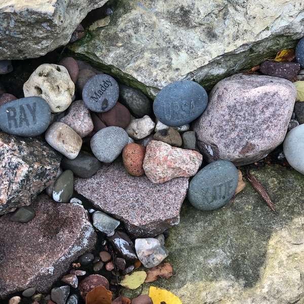 Name Stones in Gray With Black, Great Family Gifts. Custom Engraved ...