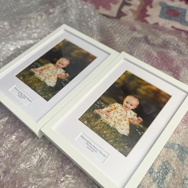 Personalised Photo Frame With Caption: Modern Bespoke Gift - Etsy