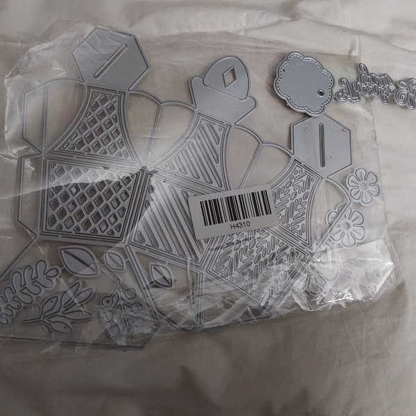 Sizzix on the Edge Die Iron Gate by Tim Holtz 656918, Gently Used - Etsy