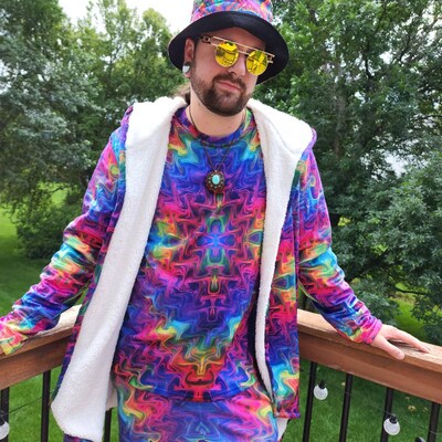 Neon Sunrise Vaporwave Retro Synthwave Snowboarding Windbreaker and Ski ...