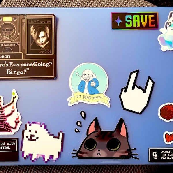 Resident Evil 4 Sticker, Leon Kennedy Sticker, Pixel Art Sticker ...