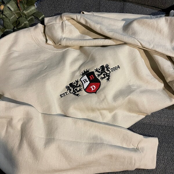 Benito Heart Corazon Bad Bunny Pink Crewneck - Bad Bunny Merch Worlds ...