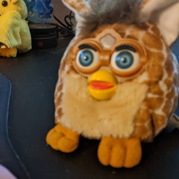 Hasbro Littlest Pet Shop LPS 243 Hattie Hively Mini Yellow and Purple ...