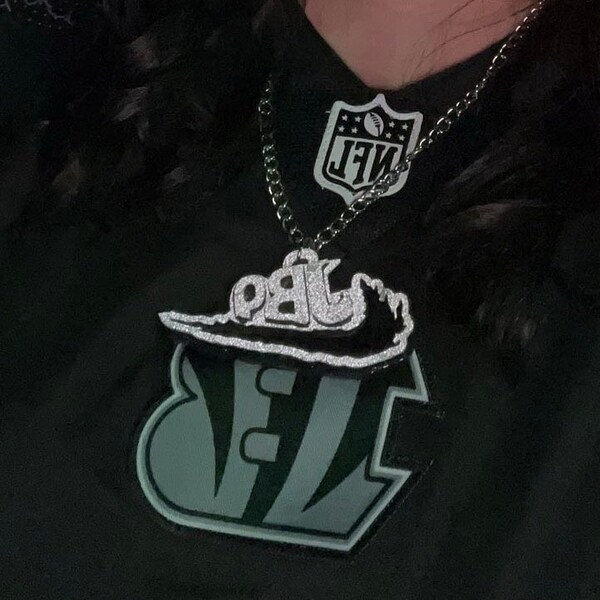 Graduation Jumpman Plaque 5 Layers Customize With Name and Npc Tap ...