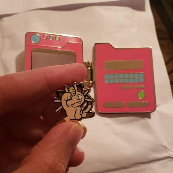 Pokédex Hinged Enamel Pin Mini Switchable Pokémon Pins - Etsy Canada
