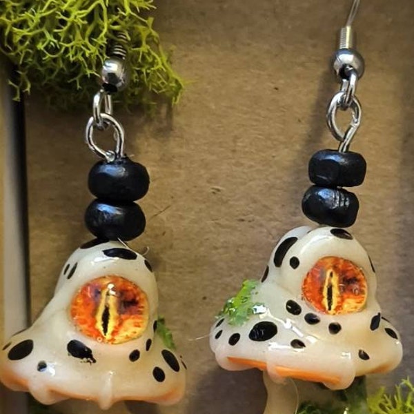 Glow in the Dark Mushroom Earrings: Psychedelic Third Eye Jewelry - Etsy