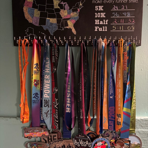 Run 50 States Medal Holder With PR Running Times List and 50 Hooks ...