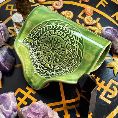 Zodiac Wheel Board // Astrology Guide // Magickal Decor - Etsy