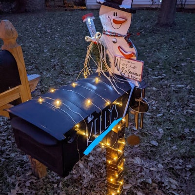 Snowman Mailbox Topper With Solar Light - Etsy