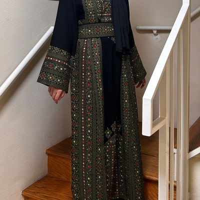 Palestinian Kaftan Thobe Thob Embroidery Black With Red Tatreez Stripes ...
