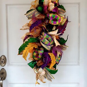 Round Top Collection Pretty Pastel Packages Set of 2 | Etsy