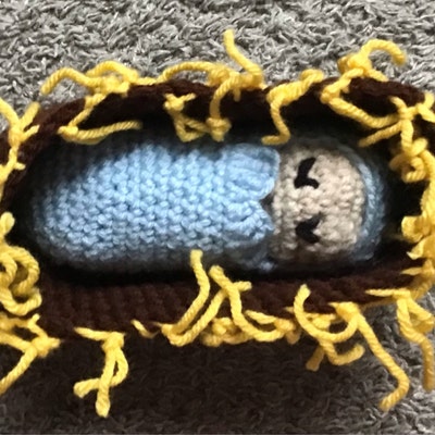 Amigurumi Baby Jesus Crochet Pattern / Christmas Crochet Manger Scene ...