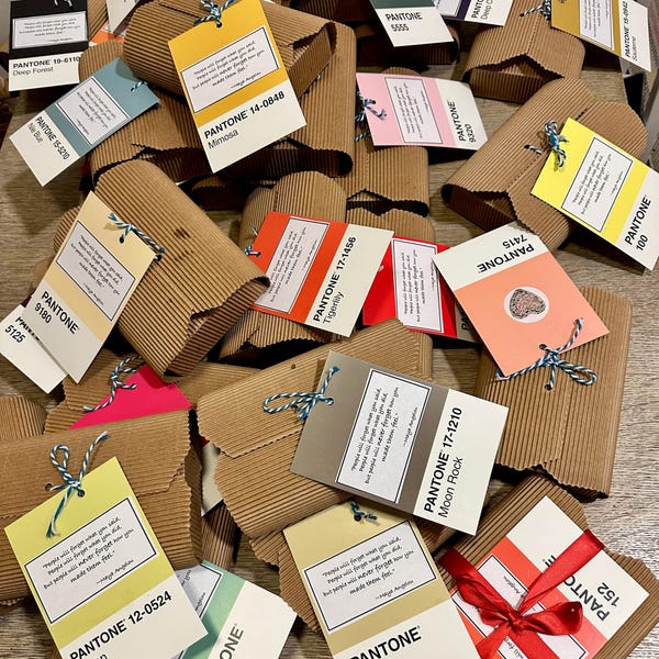 Set of 25 Gift Boxes for Presents (6.49 X 4.33 X 1.57 Inch) - Pillow ...