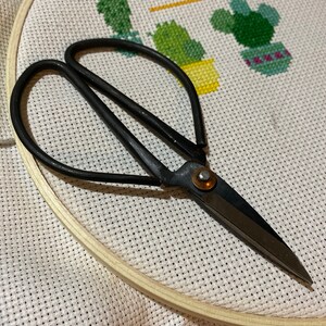 Vintage Finish Black Notion Scissors / Sharp Scissors / Bonsai - Etsy