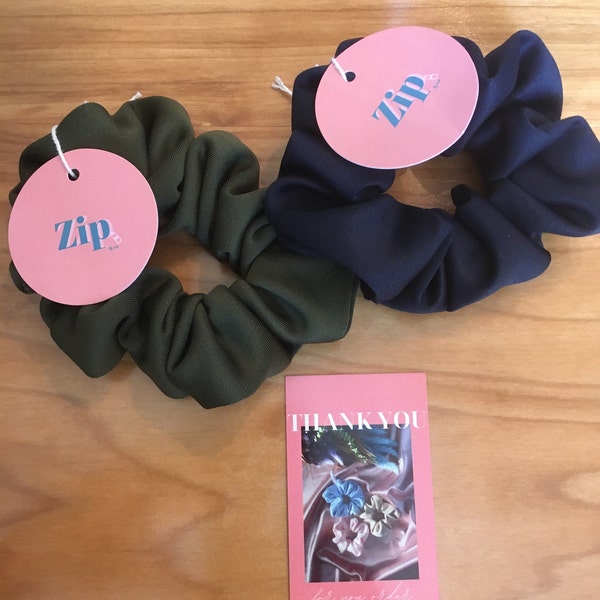 White Zipper Scrunchie / White Scrunchie With Pocket / Pocket Scrunchie ...