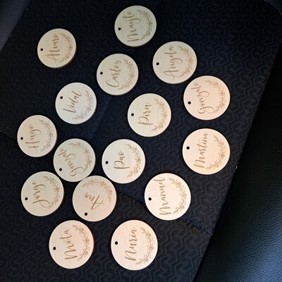 Custom Engraved Round Tagspersonalized Wooden Tagswood - Etsy