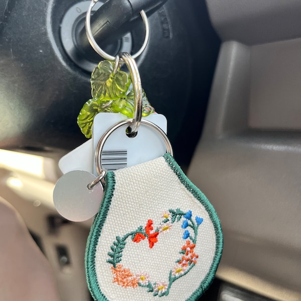 Patch Keychain - Floral Wreath Heart - Etsy