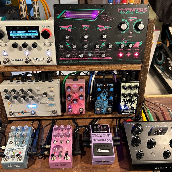 Vertical Desktop Pedalboard / Effects Pedal Stand / Guitar Pedals ...