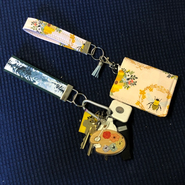 Winter Evergreen Tree Key Fob- 2 Sizes- 3 Colors - Etsy