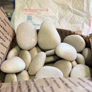 Sugar Stones Natural Ocean Tumbled Light Stones for Kindness Rock ...