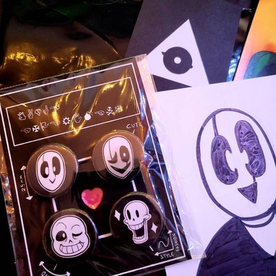 WING DING Button Badges Set of 4 1 - Etsy